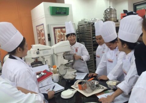 Top 17 Baking Classes in Singapore - The Singaporean